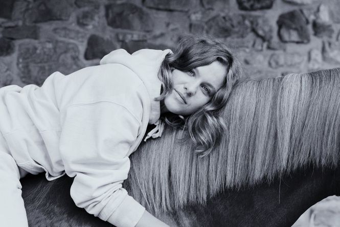 Emma Peters sera en tournée dans toute la France